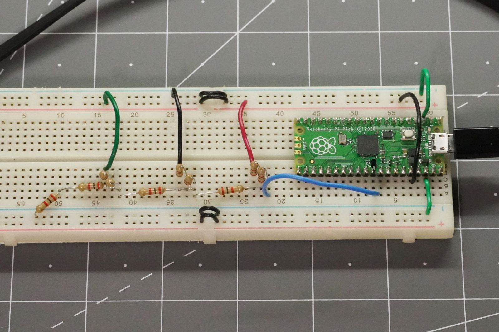 Read Multiple Buttons With A Single Microcontroller Input 4 Methods Embedded Computing Design
